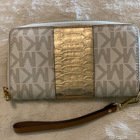 MICHAEL Michael Kors | Bags | Mk Wallet | Poshmark